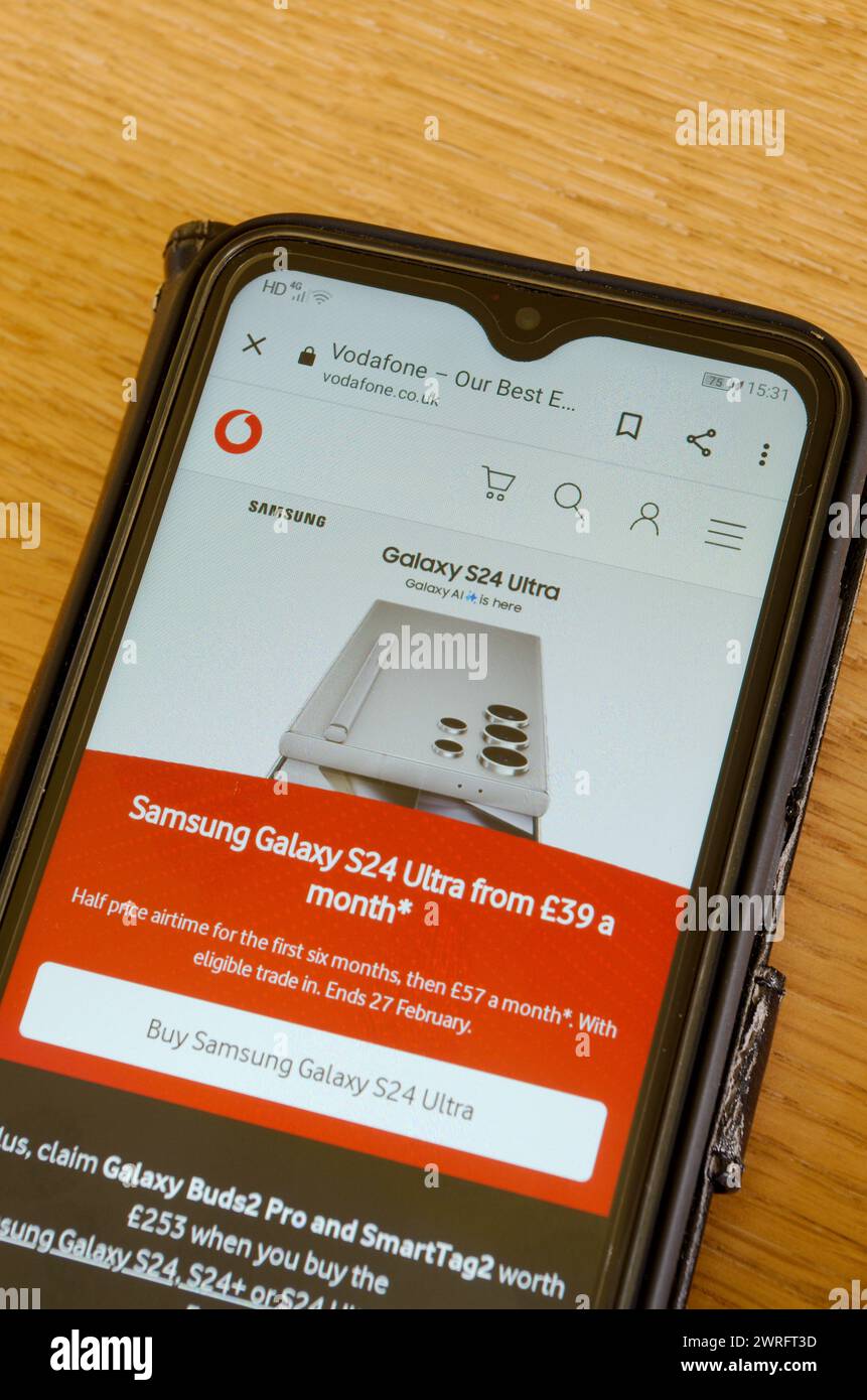 Vodafone homepage hi-res stock photography and images - Alamy