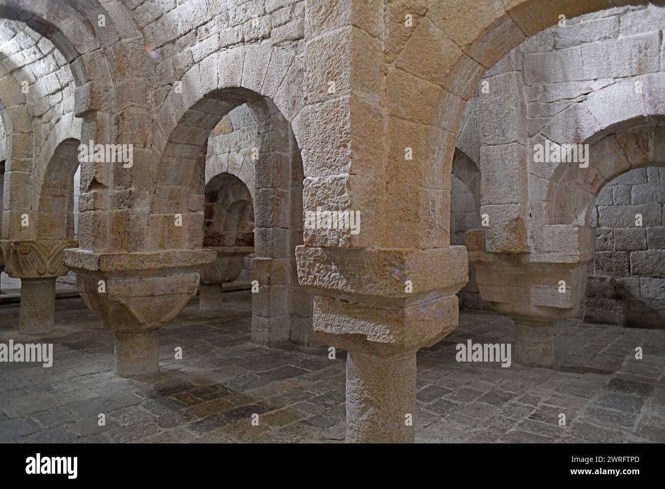 San Salvador de Leyre monastery (romanesque, 9-17th century). Crypt (11 ...