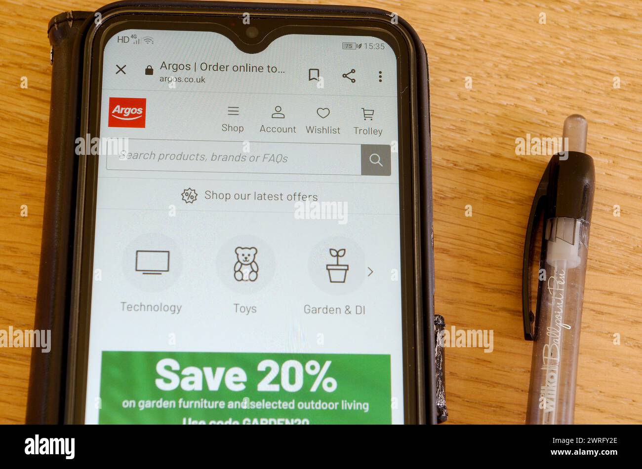 Argos app hi-res stock photography and images - Alamy