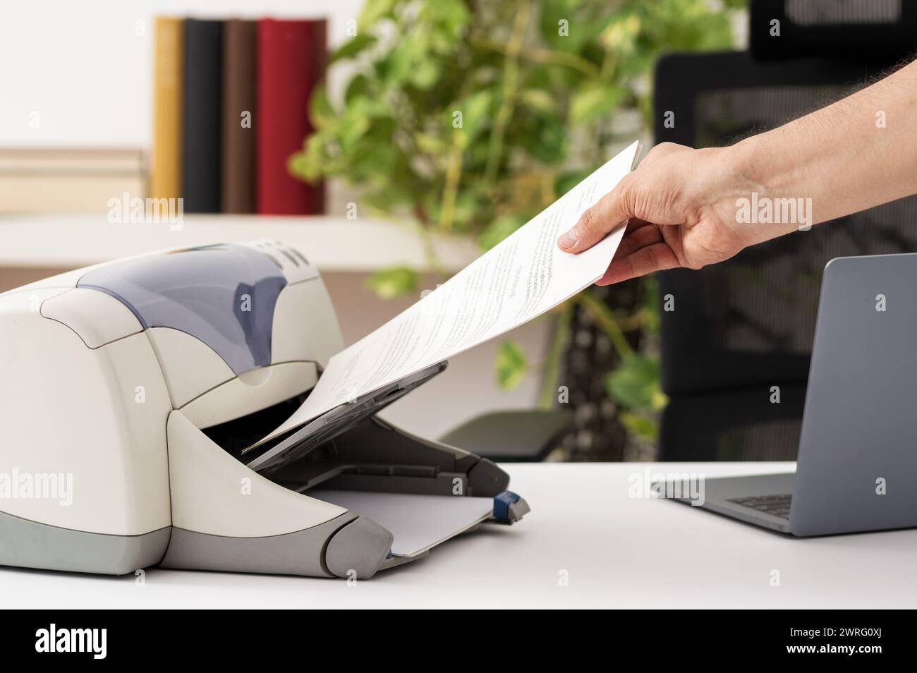 Using a printer at home hi-res stock photography and images - Alamy