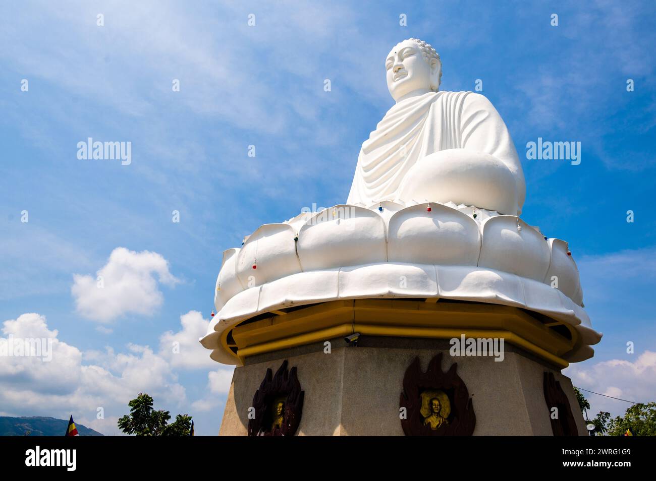 Chua Long Son Pagoda temple buddha statue in Nha Trang, Vietnam Stock ...