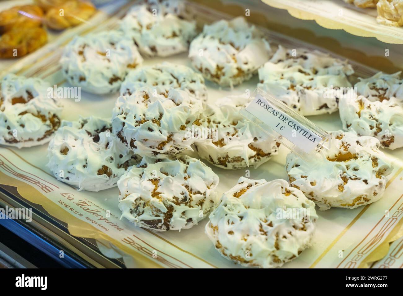 Castile threads hi-res stock photography and images - Alamy