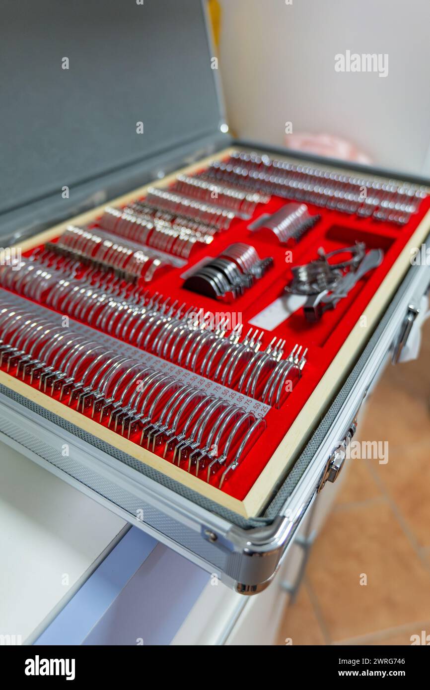 Eye test equipment hi-res stock photography and images - Alamy