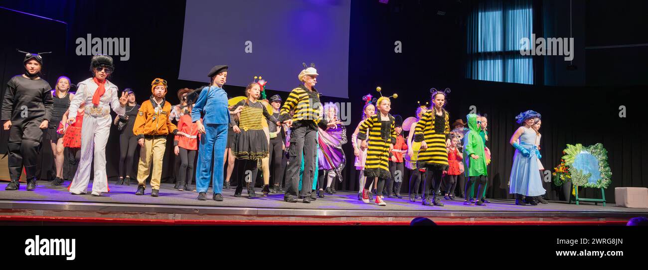 Die kleine Hummel Bommel - Kinderrevue nach der Kinderbuchreihe von ...