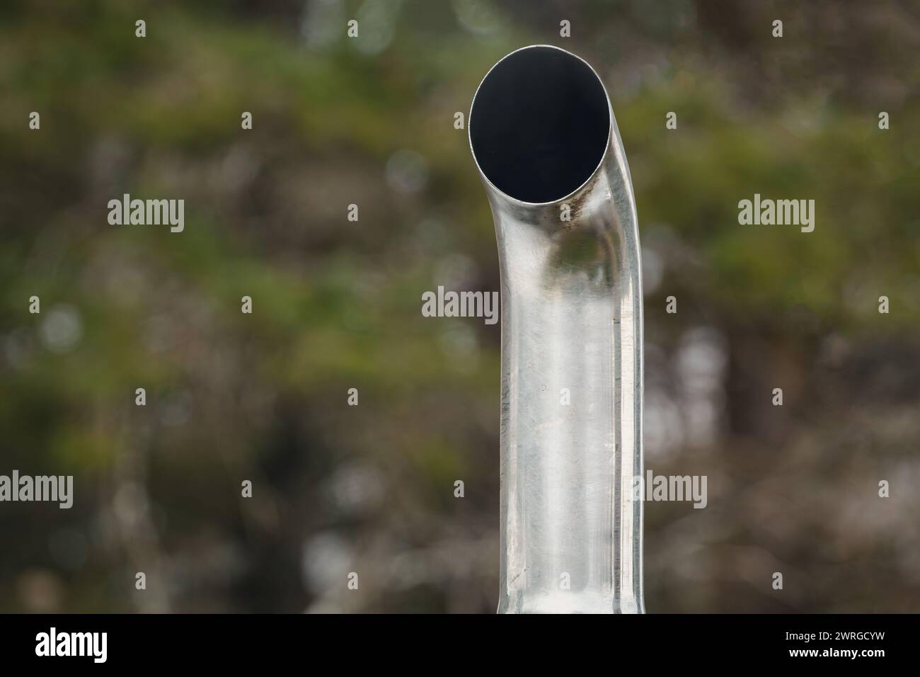 Truck exhaust hi-res stock photography and images - Alamy