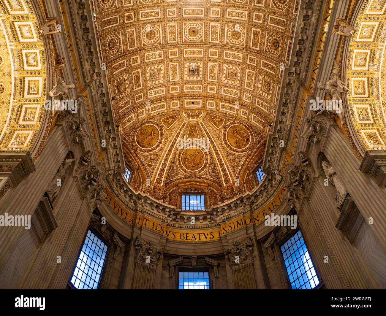 Interior of St Peter's Basilica, Vatican Stock Photo - Alamy