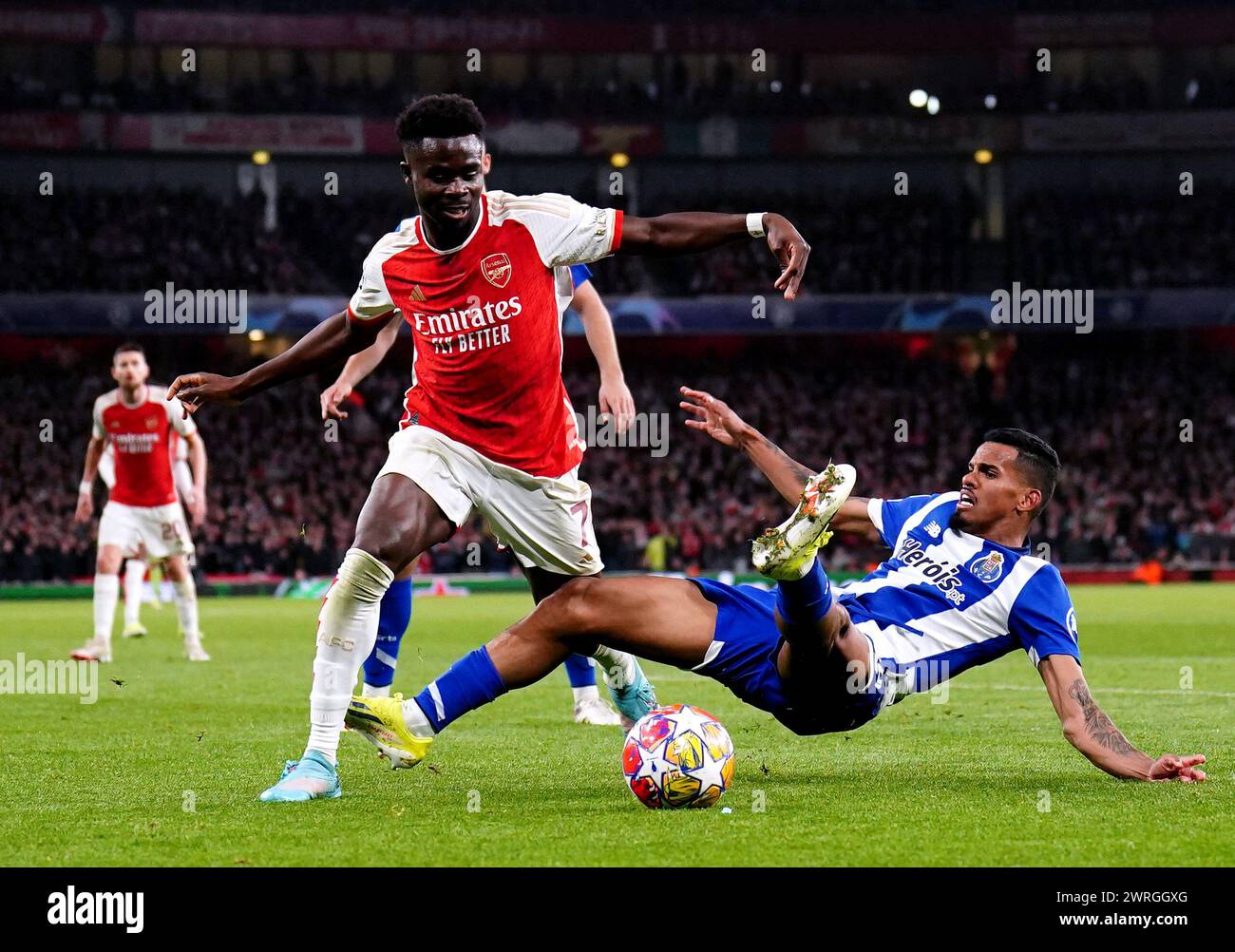 Arsenal fc bukayo saka hi-res stock photography and images - Alamy