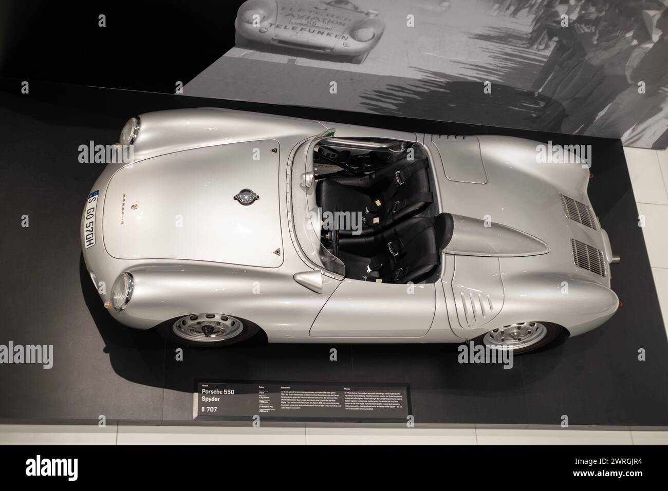 vintage silver Porsche 550 Spyder Cabrio, Retro luxury classic sports ...