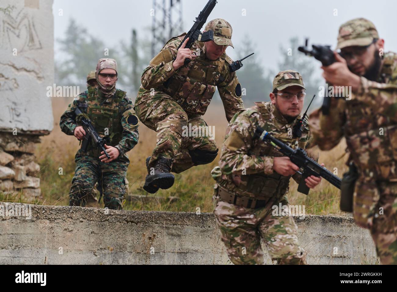 Special forces response team hi-res stock photography and images - Alamy