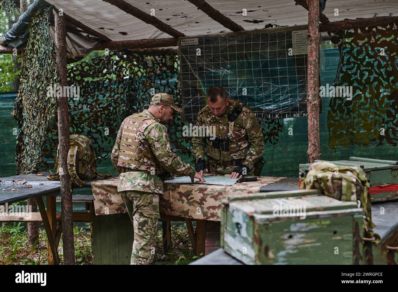 Mission readiness brief hi-res stock photography and images - Alamy