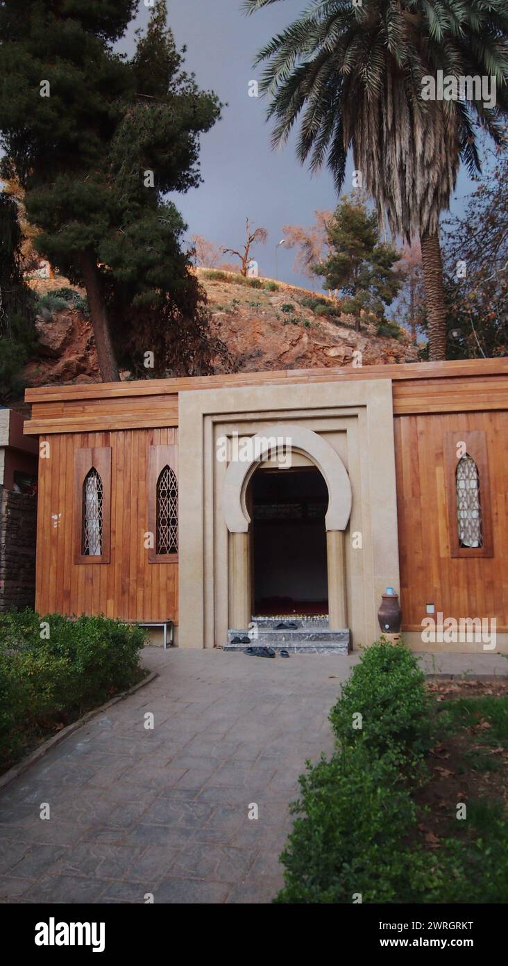 A mosque in Beni mellal , ain asserdoun Stock Photo - Alamy