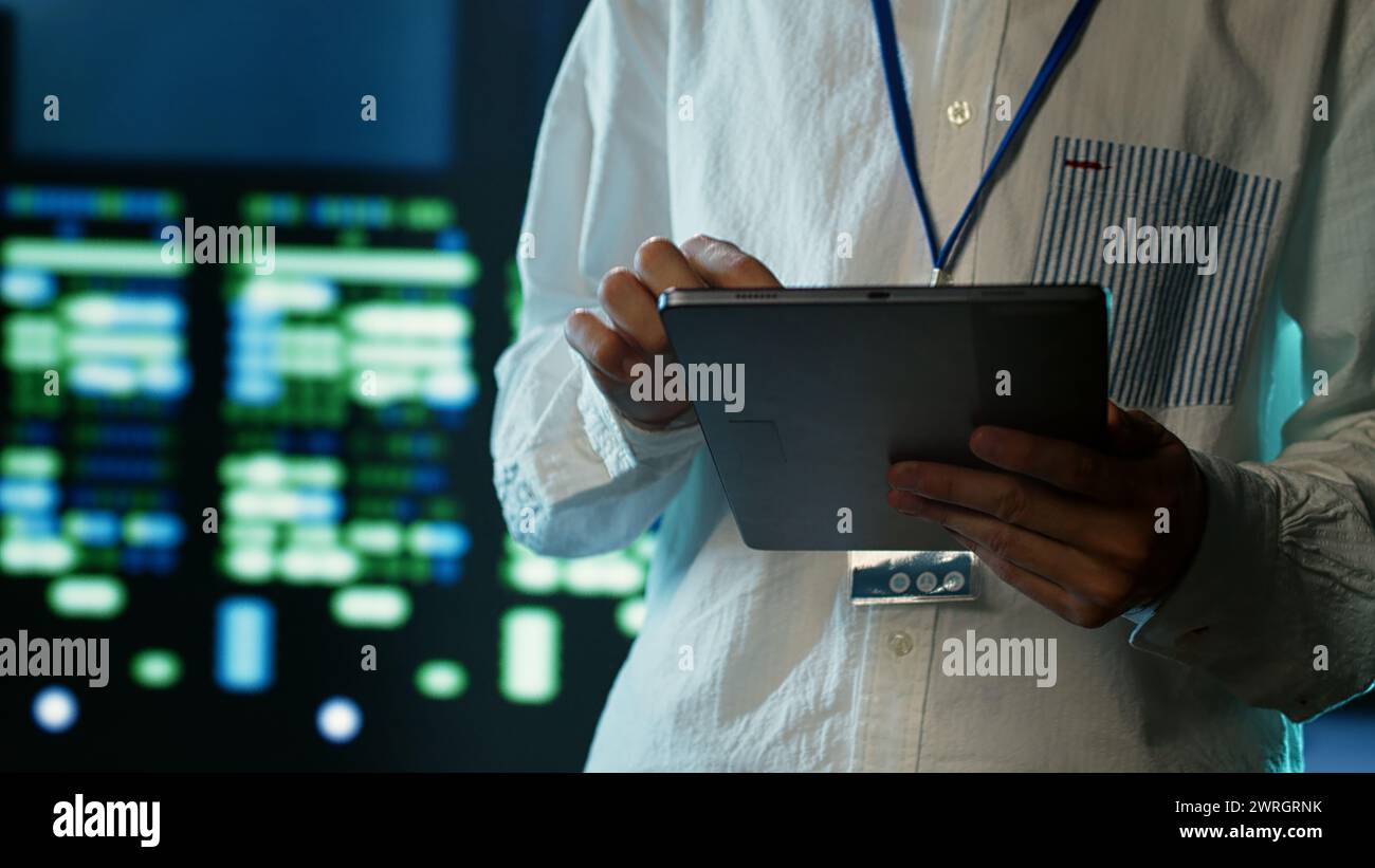 Mainframe rows hi-res stock photography and images - Alamy