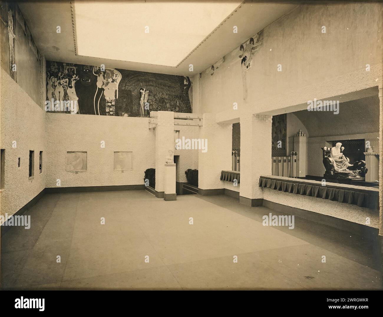 Gustav klimt beethoven frieze hi-res stock photography and images - Alamy