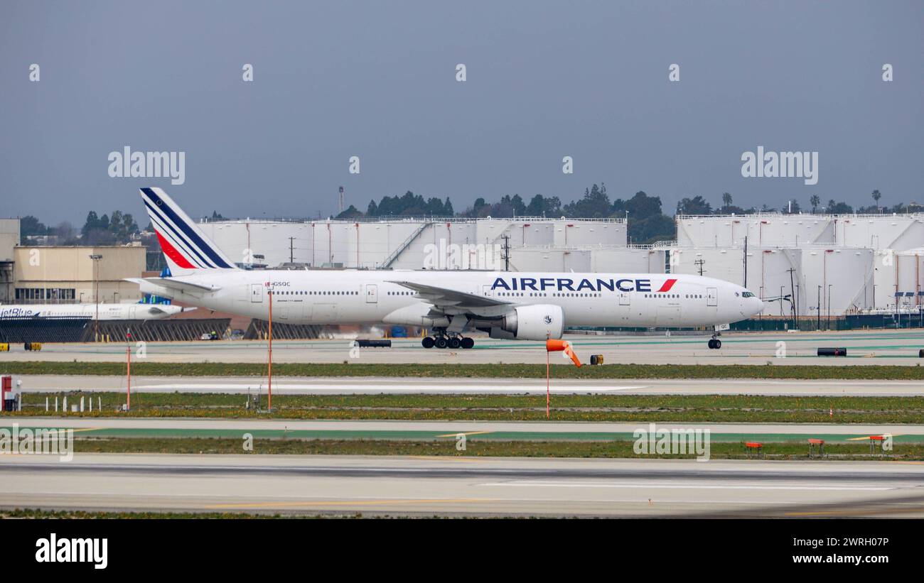 F-GSQC Air France Boeing 777-328ER am Los Angeles International Airport ...