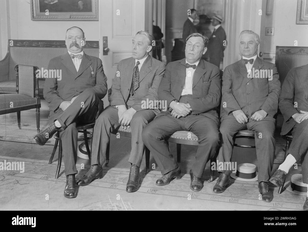 Timothy j healy hi-res stock photography and images - Alamy