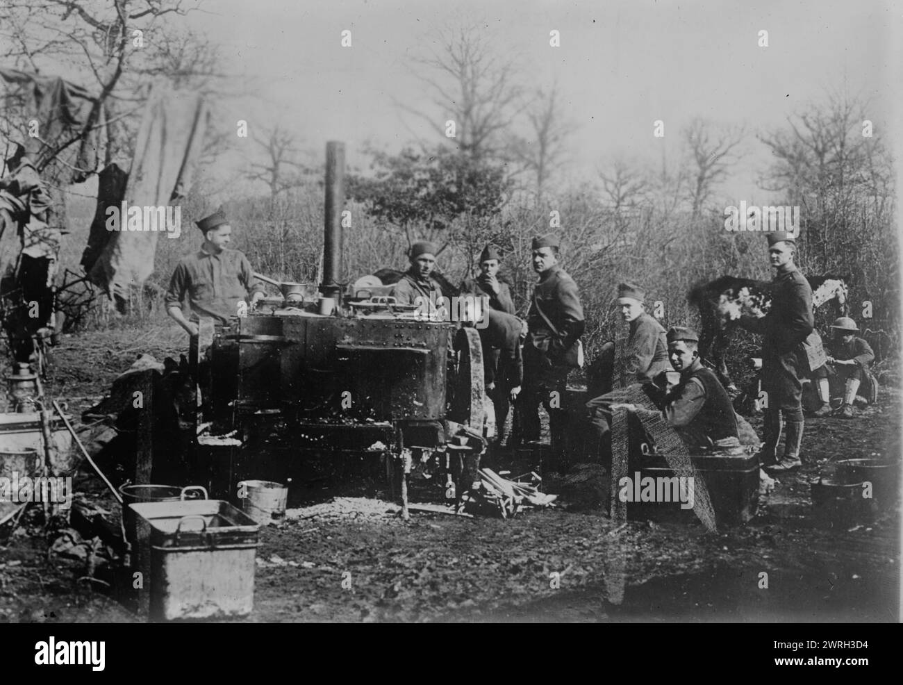 U.S. field kitchen in France, 11 Mar 1918. American soldiers of the ...