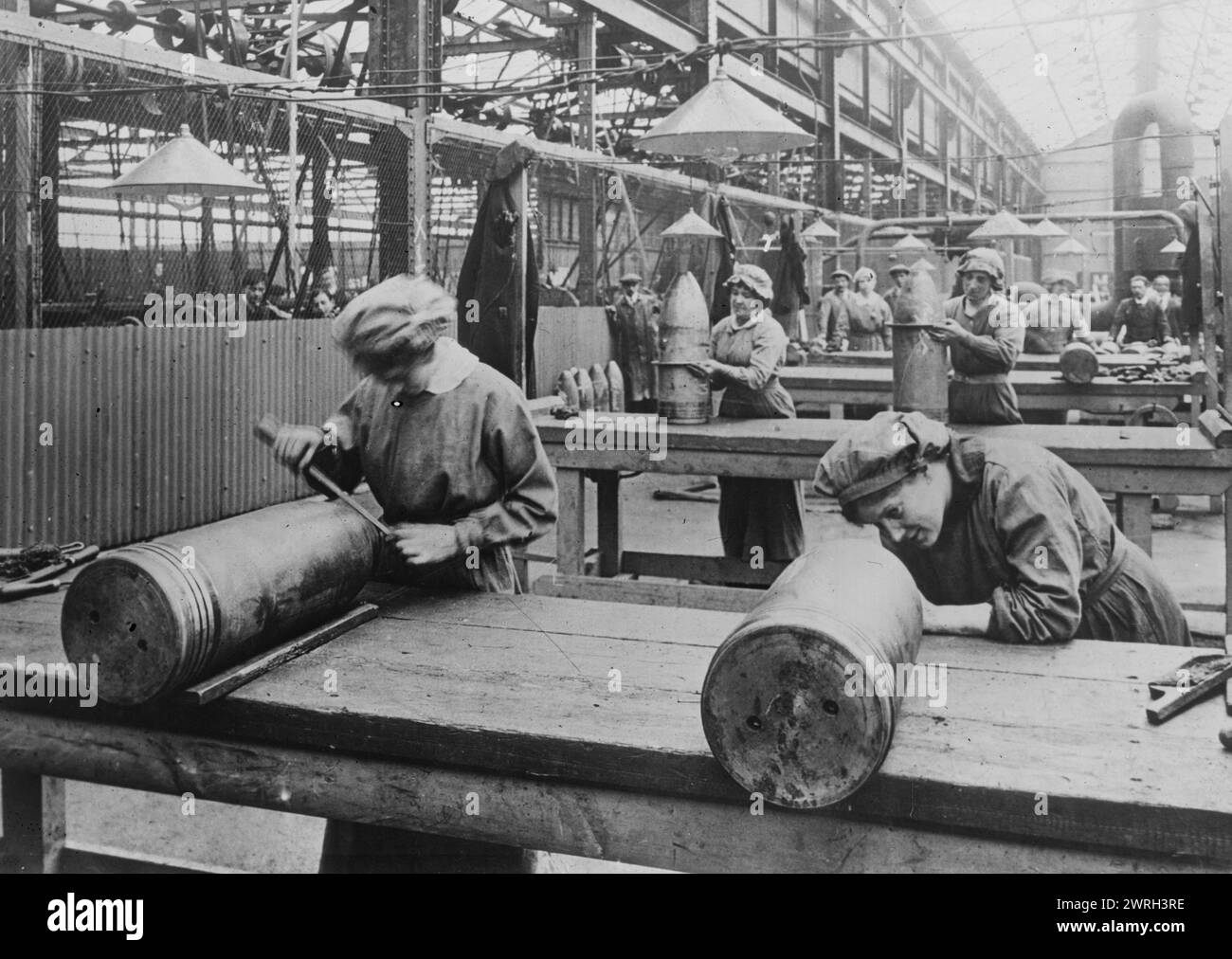 English women finishing a 9.2 shell, between c1915 and 1917. Women ...