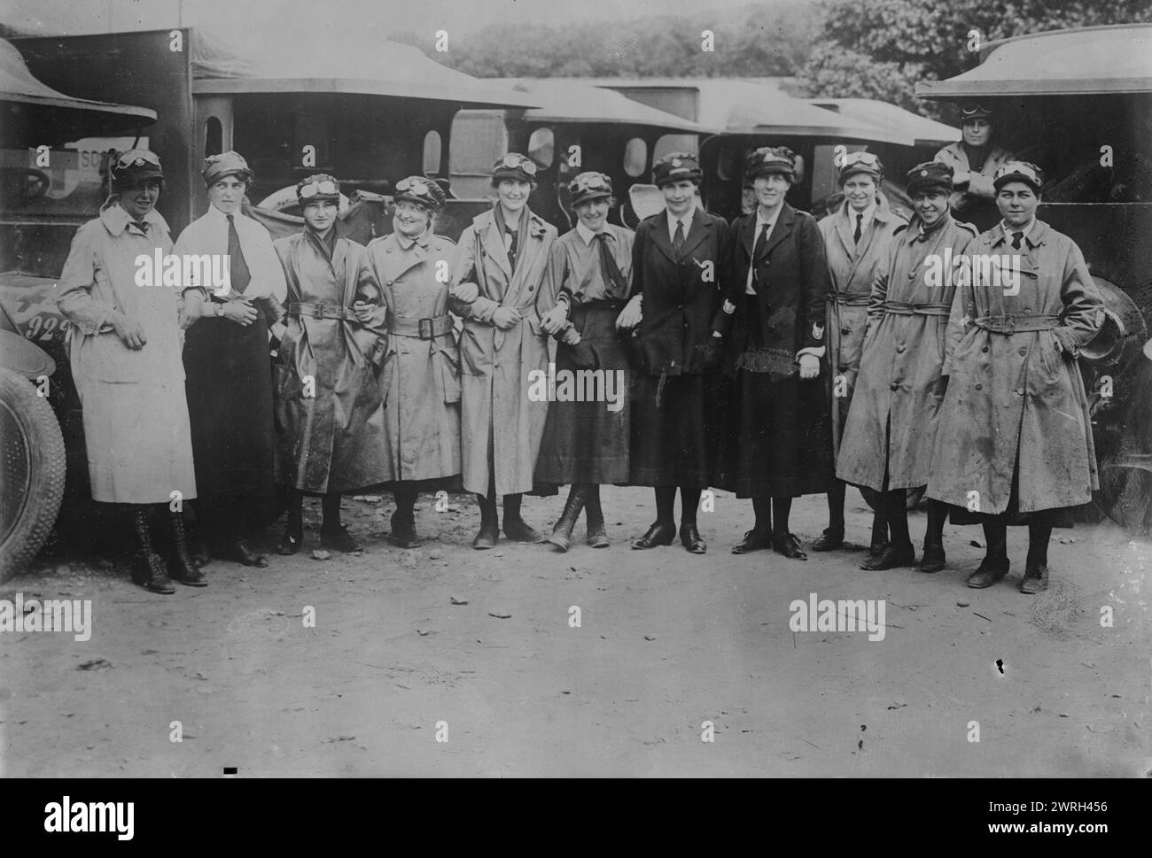 Voluntary effort Black and White Stock Photos & Images - Alamy