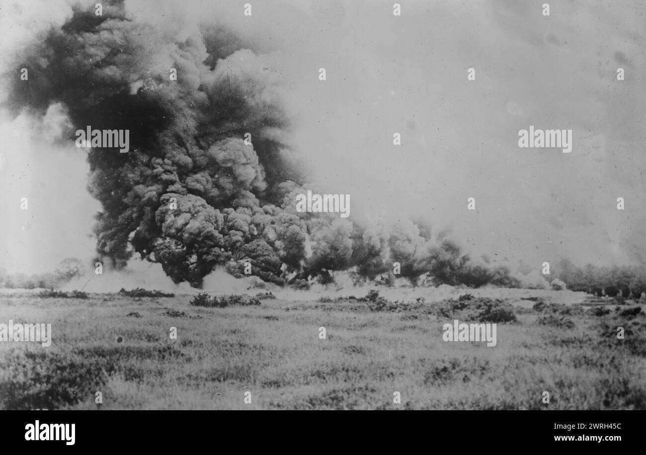 Ww1 1917 gas attack hi-res stock photography and images - Alamy
