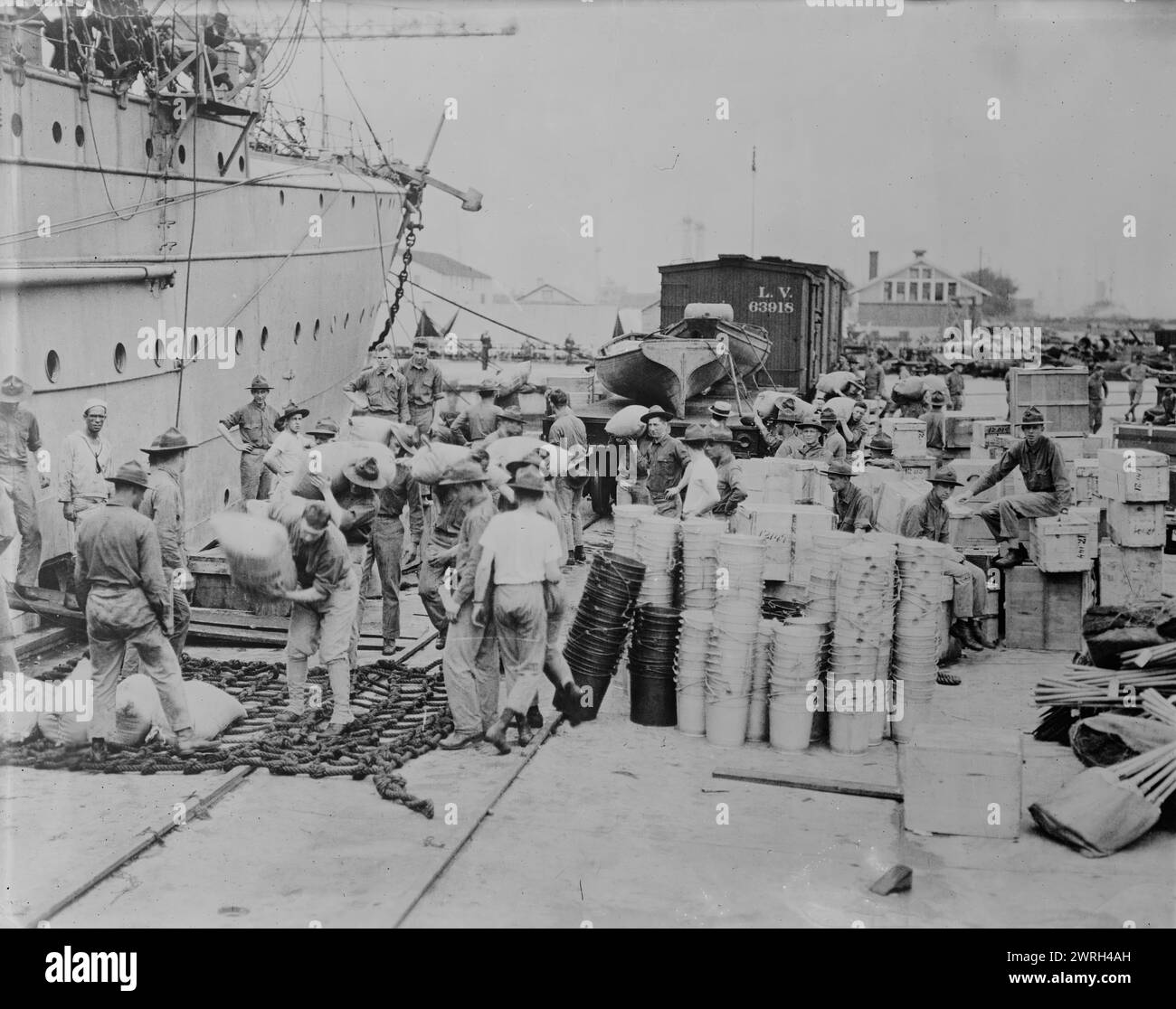 World war i dock hi-res stock photography and images - Alamy