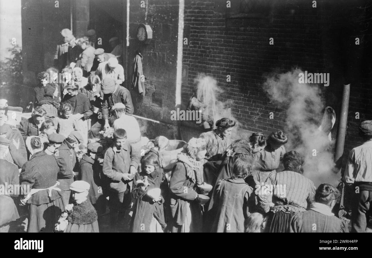 Poor in North France fed from German field kitchen, between c1914 and ...