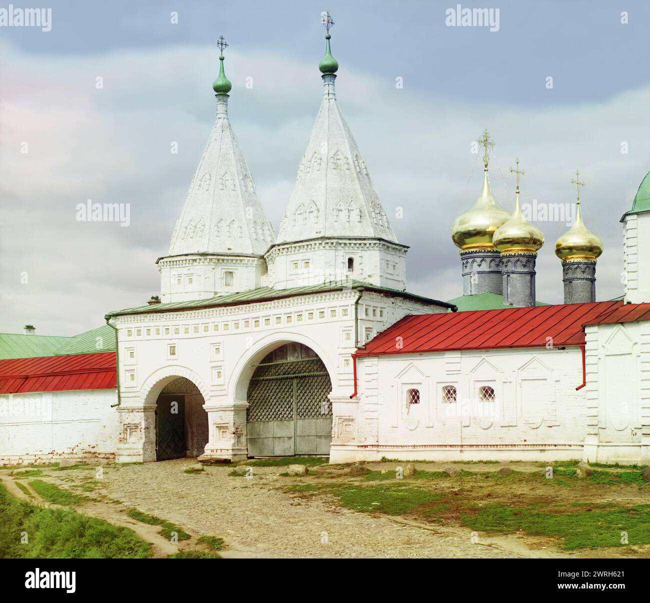Entrance gate of the Venerable Rizopolozhensky Monastery, Suzdal, 1912 ...