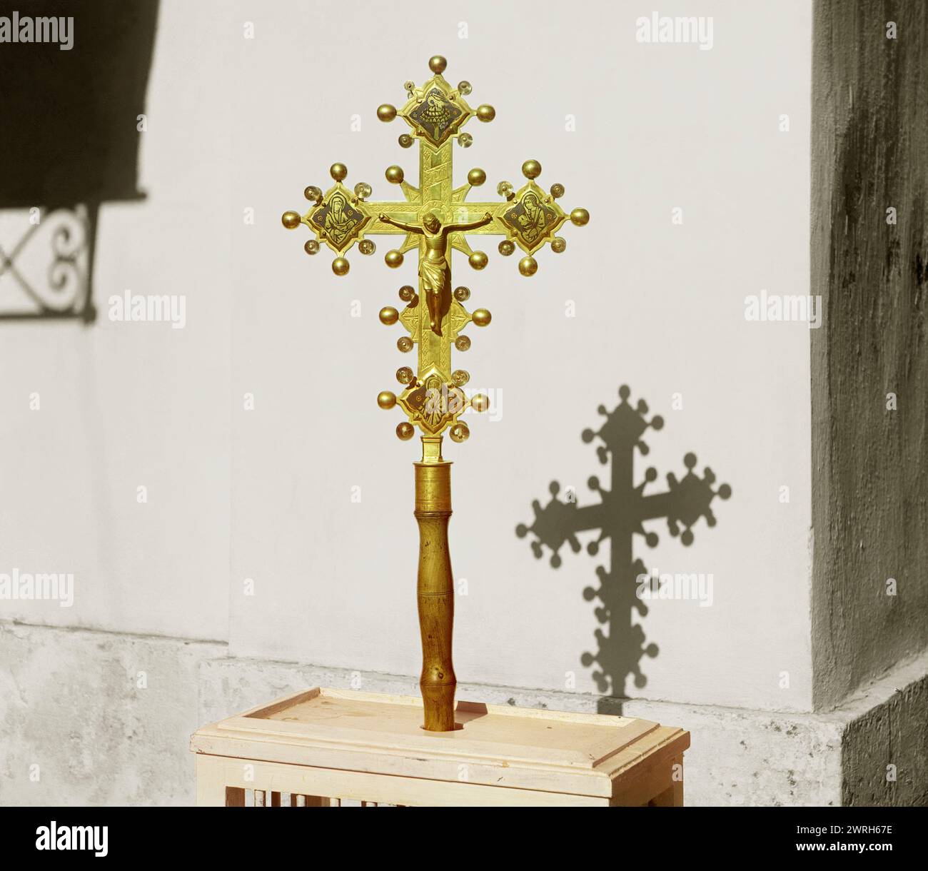 Altar cross with a rock crystal decoration; a gift from Emperor ...