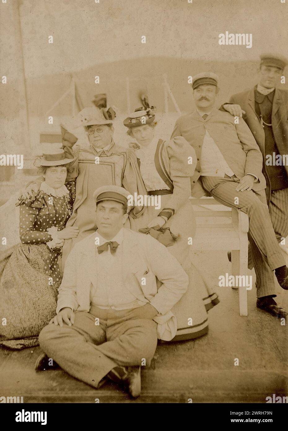 Fedotova GN - actress of the Maly Theatre with her troupe on the ...