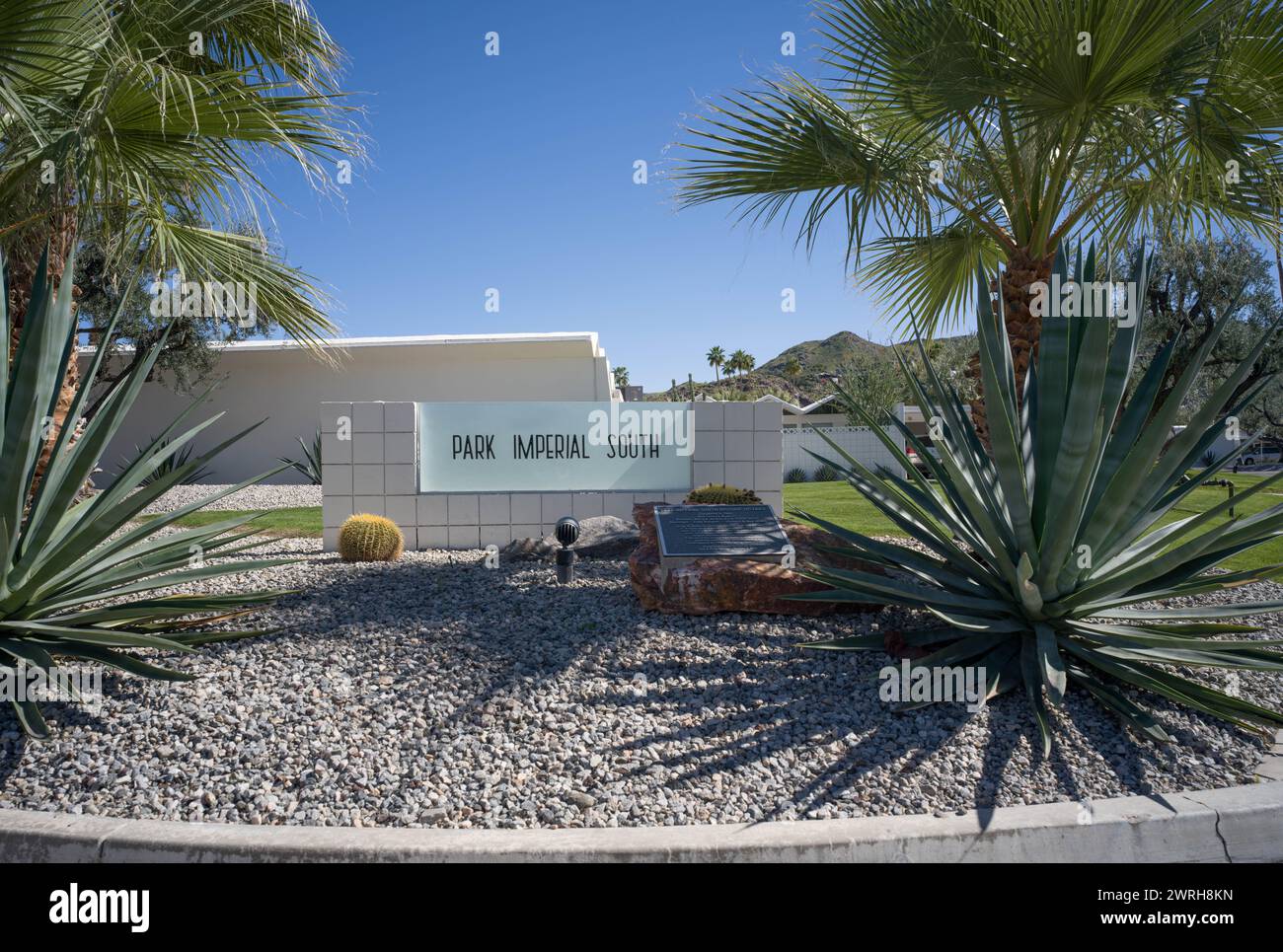 Park Imperial South, midcentury modern historic housing development ...