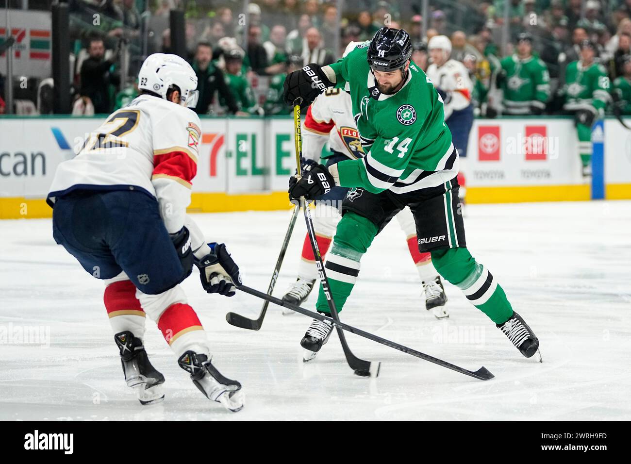 Dallas Stars left wing Jamie Benn (14) takes a shot as Florida Panthers ...
