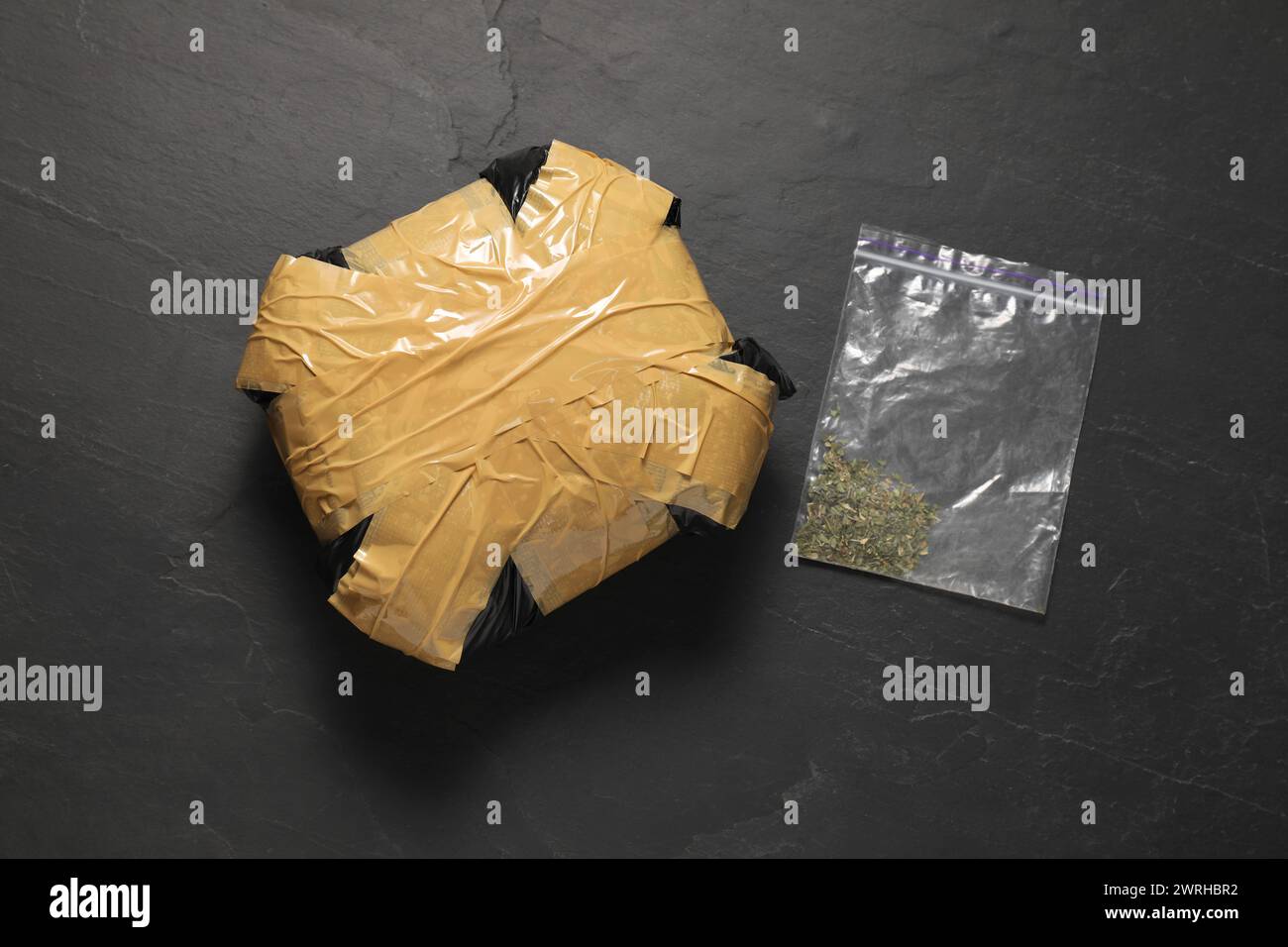Narcotics on black table hi-res stock photography and images - Alamy