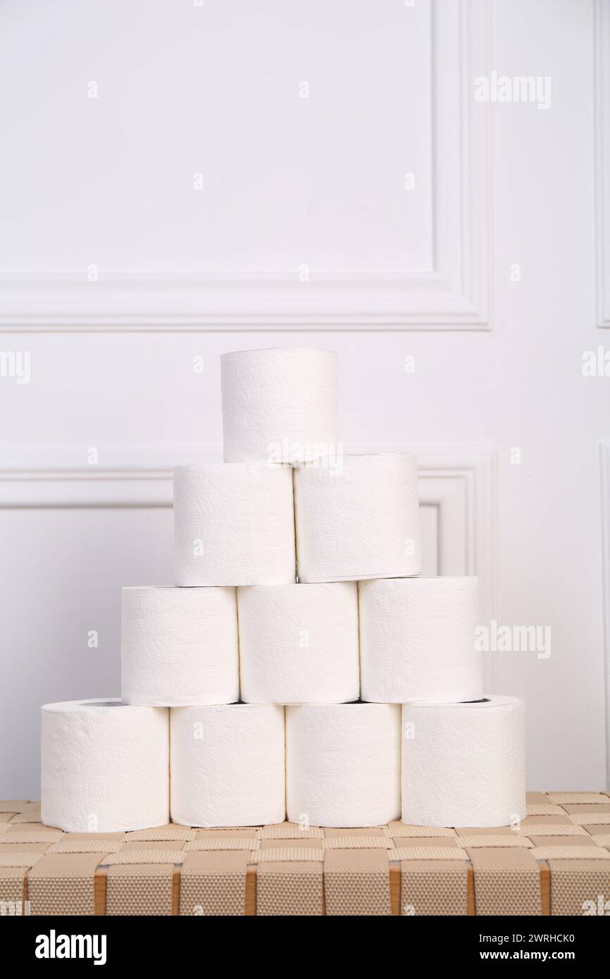 Pyramid of toilet rolls hi-res stock photography and images - Alamy