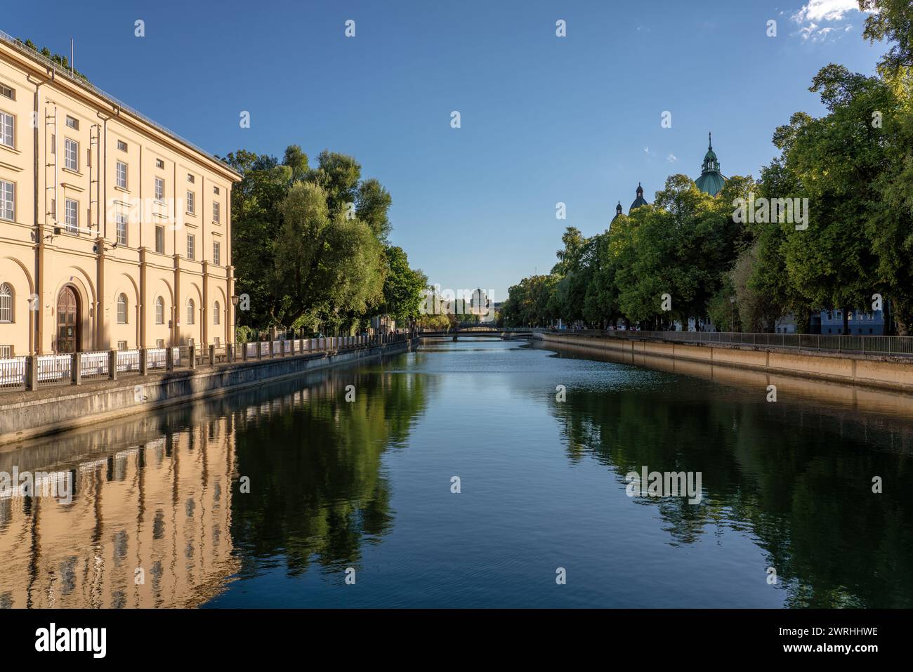 This is the scenery of the River Isar, the main river running through ...