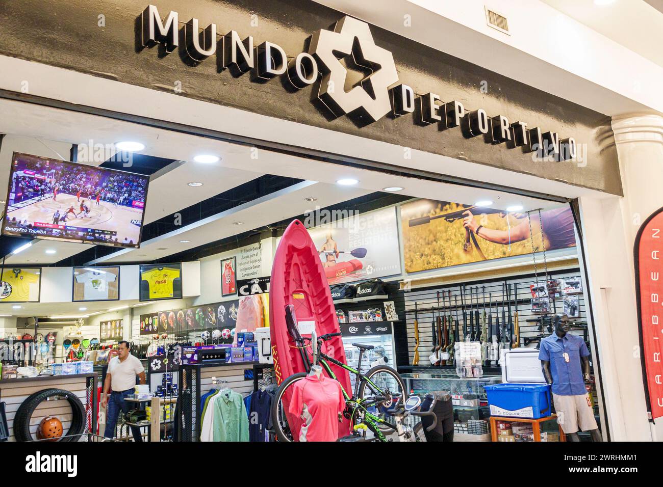 Mundo deportivo store hi-res stock photography and images - Alamy