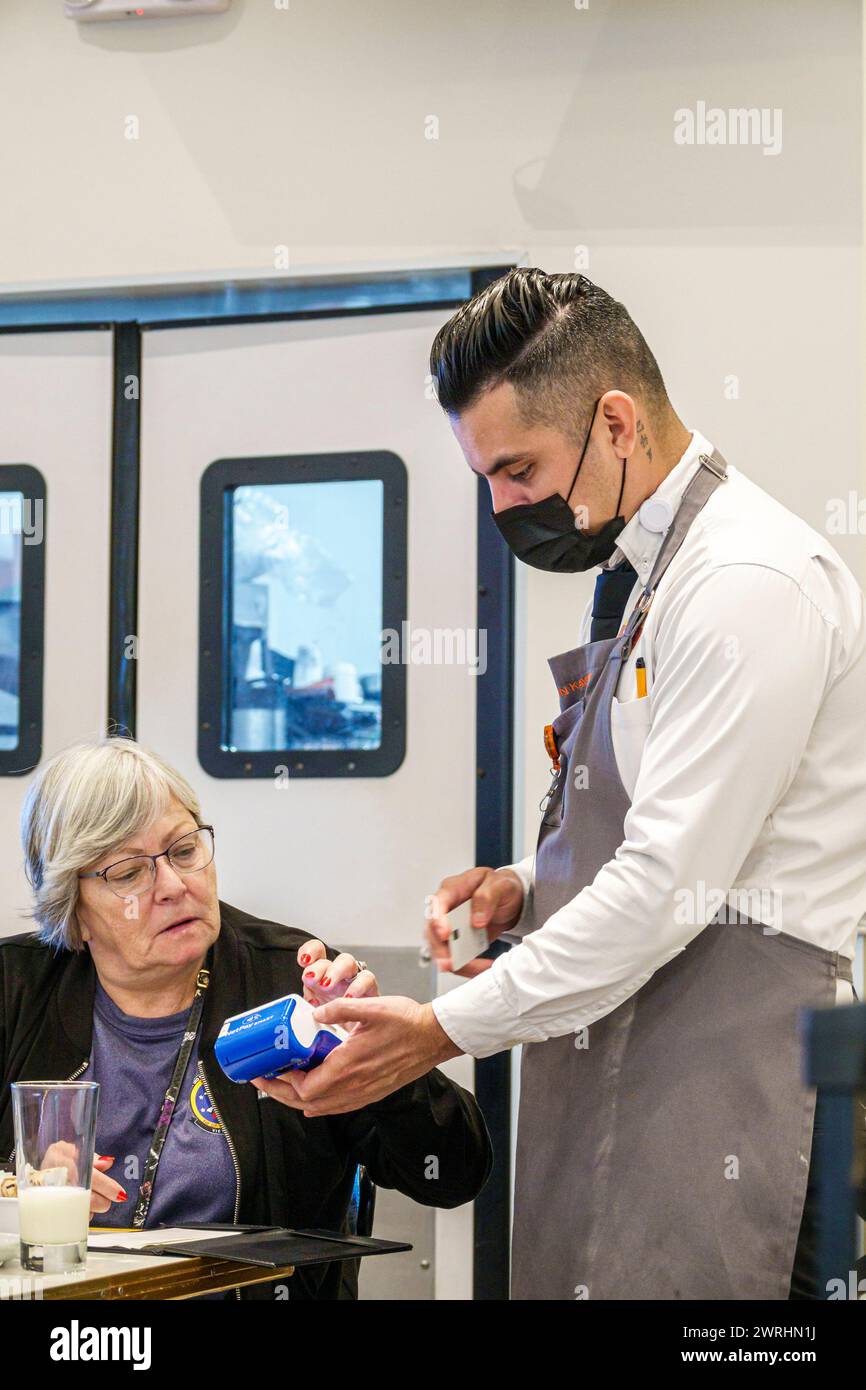 Merida Mexico,Manuel Crescencio Rejon Merida International Airport ...