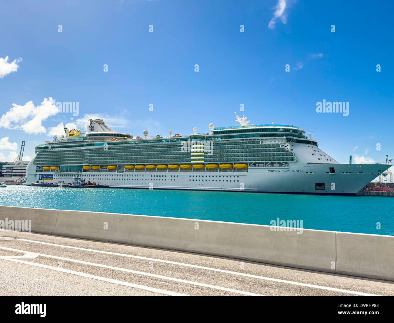 The Independence of the Seas Freedom class cruise ship owned by the ...