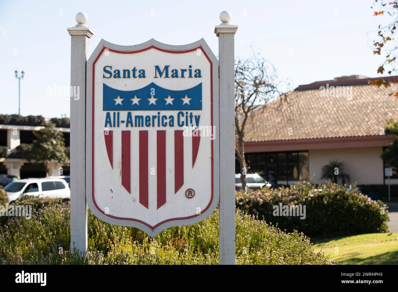 Santa Maria, California, USA - December 04, 2020: Afternoon sun shines ...