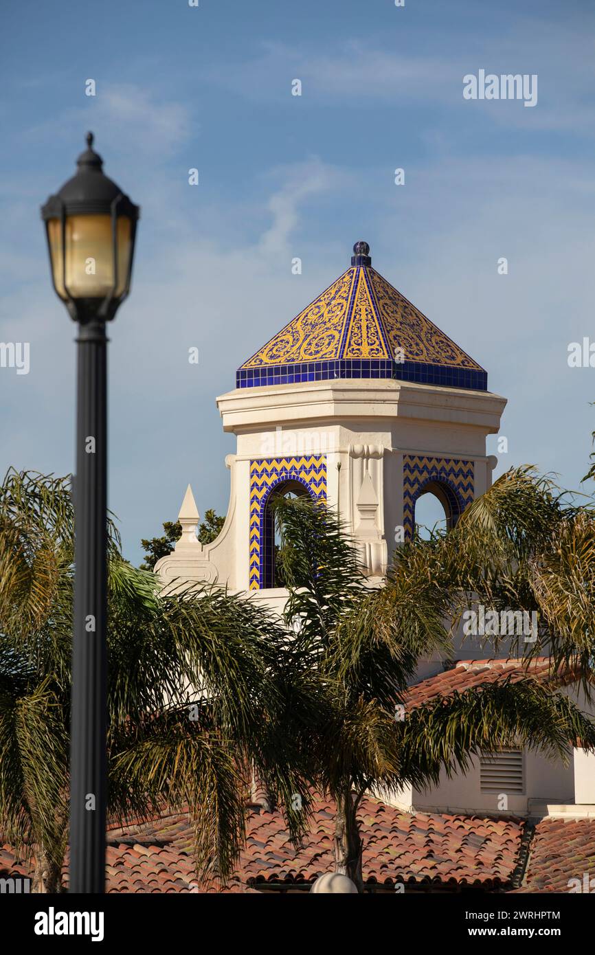 Autumn view of the historic downtown City Hall of downtown Santa Maria ...