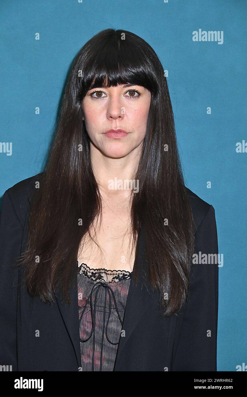 Zoe winters hi-res stock photography and images - Alamy