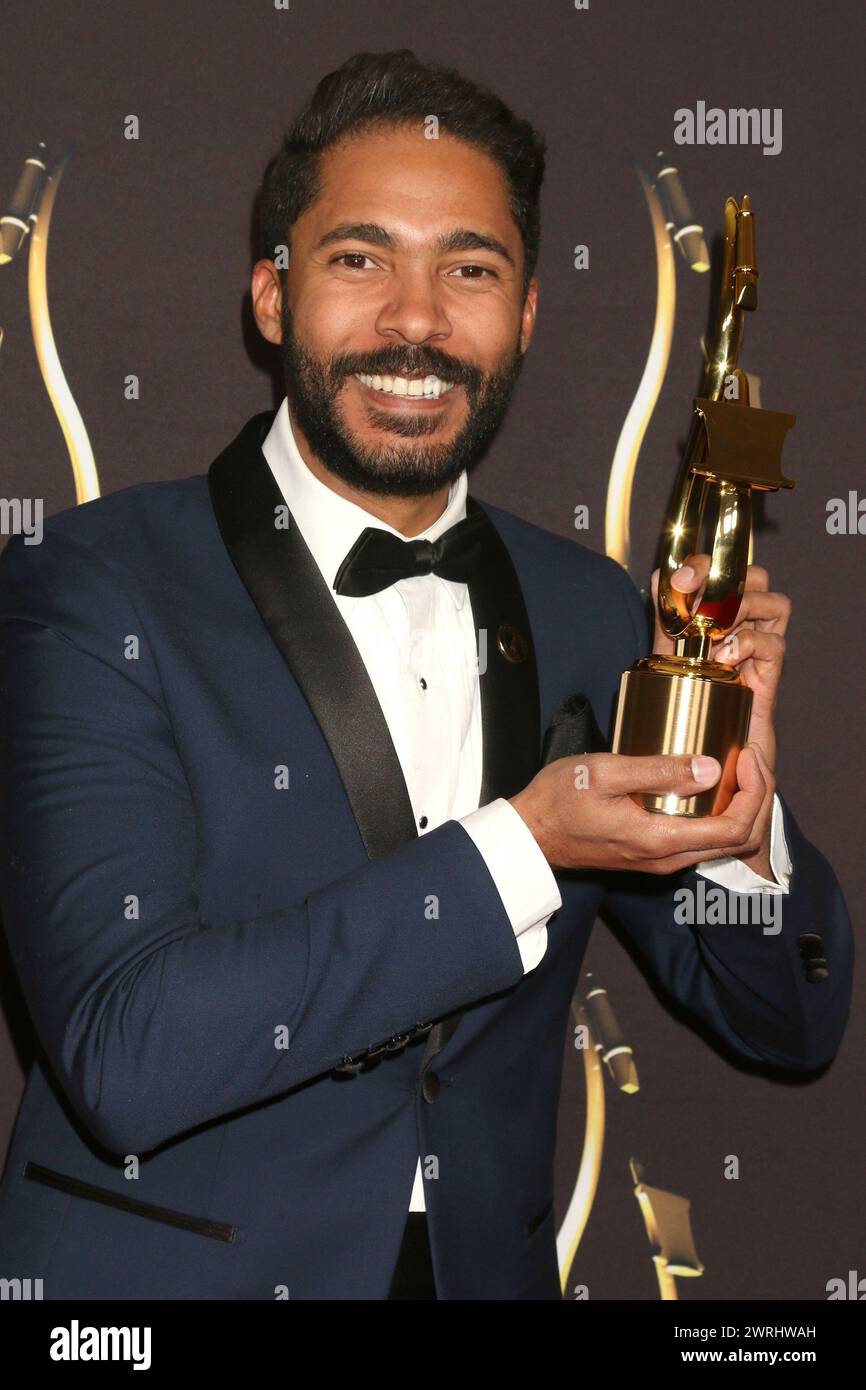 LOS ANGELES - DEC 9: David Santana at the 10th Annual Society of Voice ...