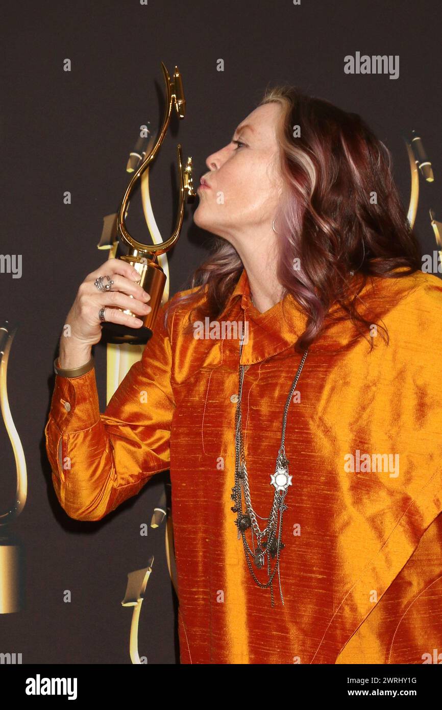 Shelley anderson hi-res stock photography and images - Alamy