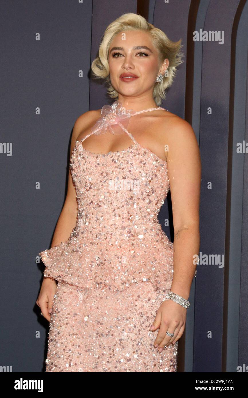 LOS ANGELES - JAN 9: Florence Pugh at the 14th Governors Awards at the ...