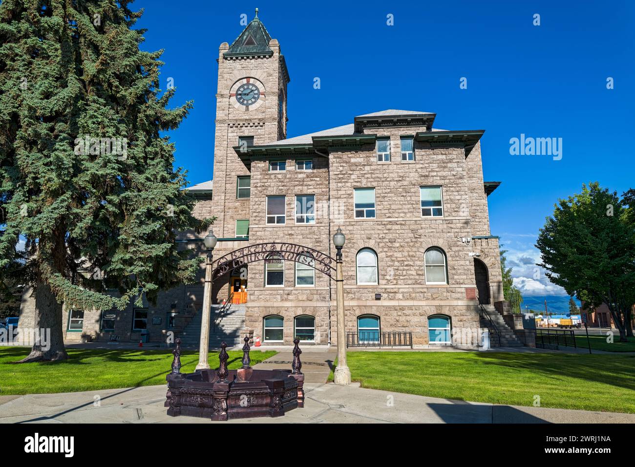 The fountain at the front of the Baker County courthouse in Baker City ...