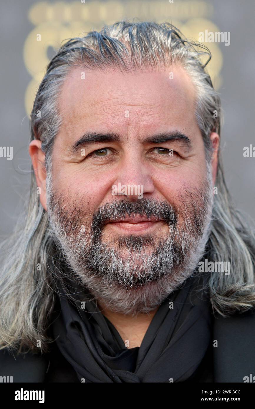 LOS ANGELES - JAN 14: Hoyte Van Hoytema at the 29th Annual Critics ...
