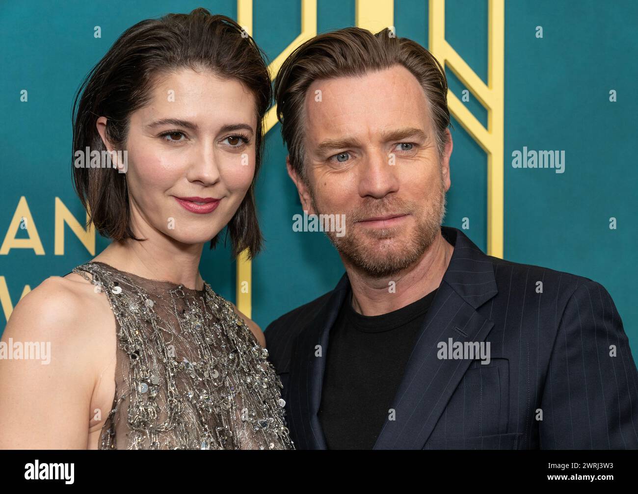 Mary Elizabeth Winstead wearing dress by Andreea Badala for MURMUR and ...