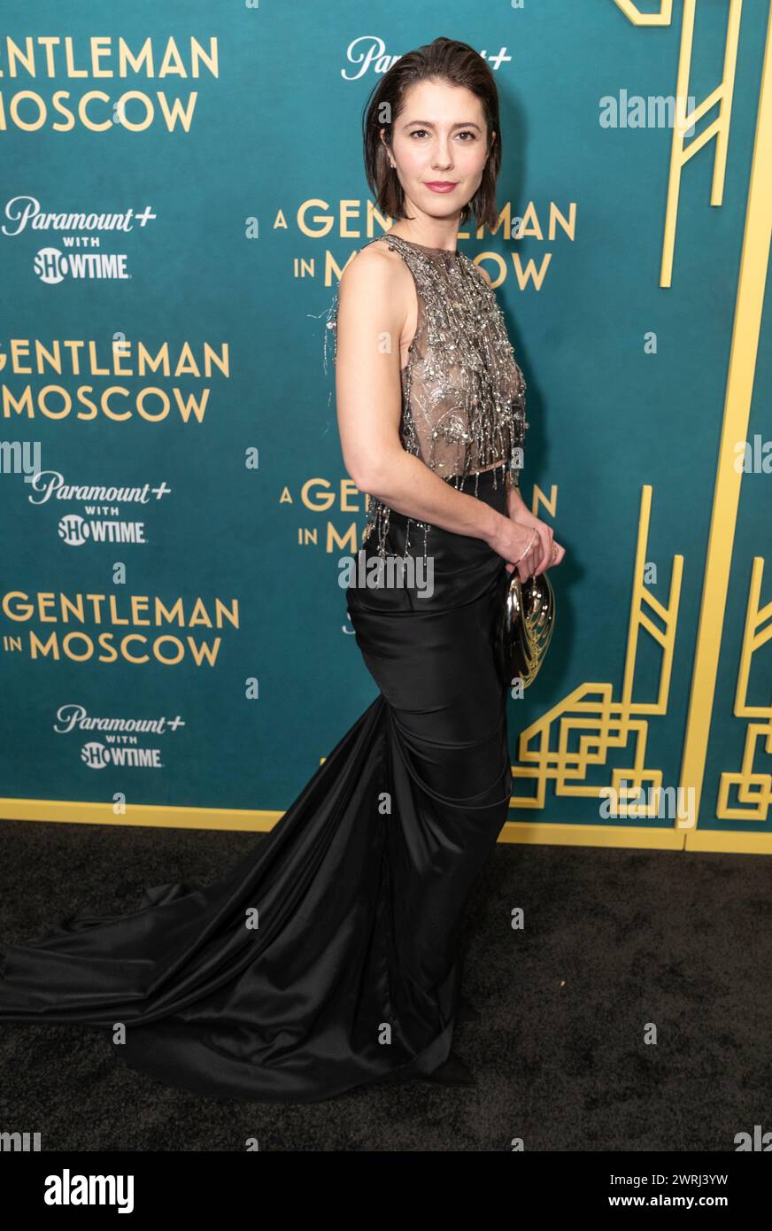 Mary Elizabeth Winstead wearing dress by Andreea Badala for MURMUR ...