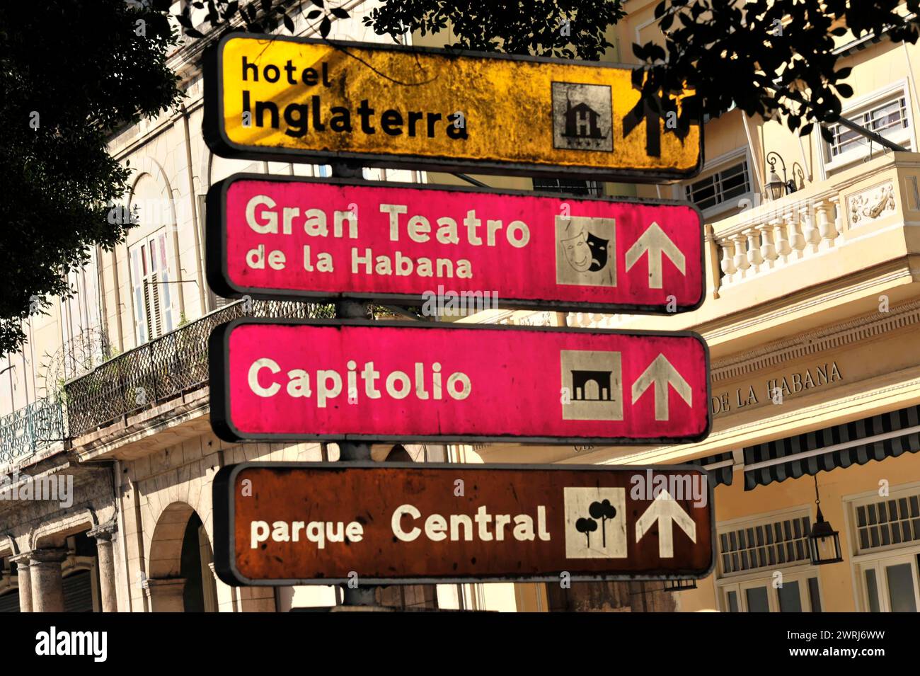 Guide to local attractions such as Hotel Inglaterra and Gran Teatro ...