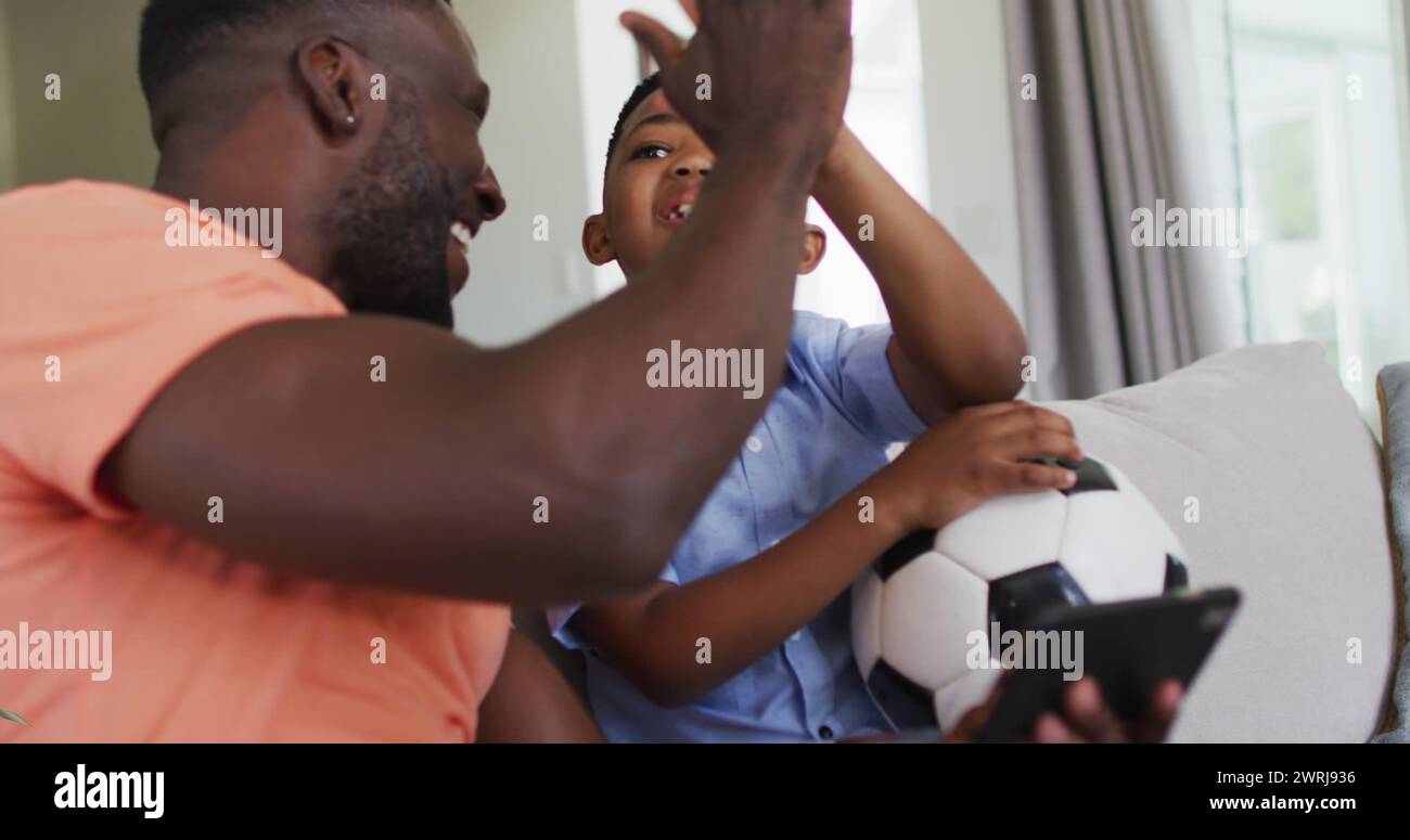African father clapping hands hi-res stock photography and images - Alamy