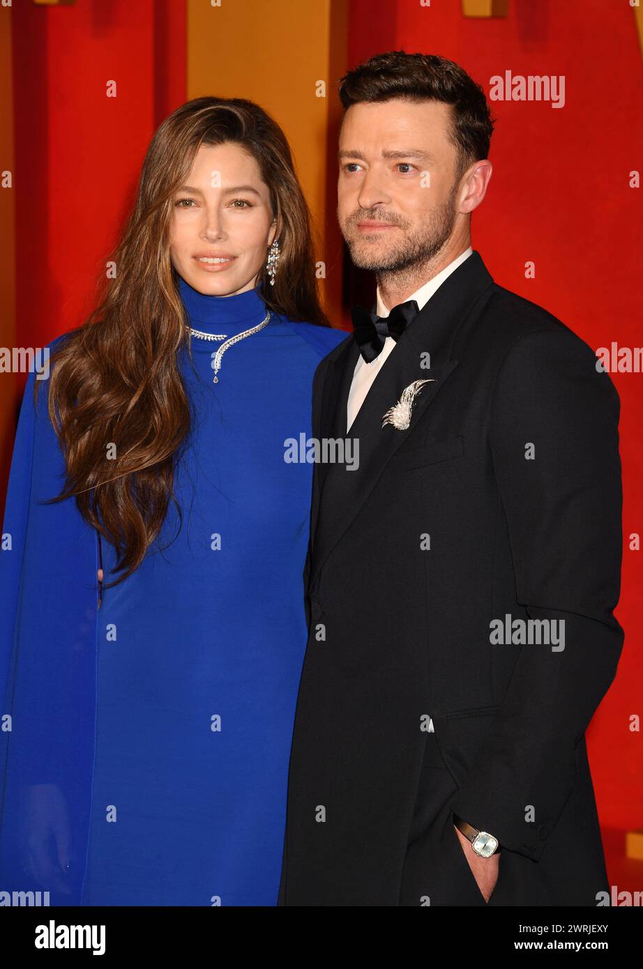 BEVERLY HILLS, CALIFORNIA - MARCH 10: (L-R) Jessica Biel and Justin ...