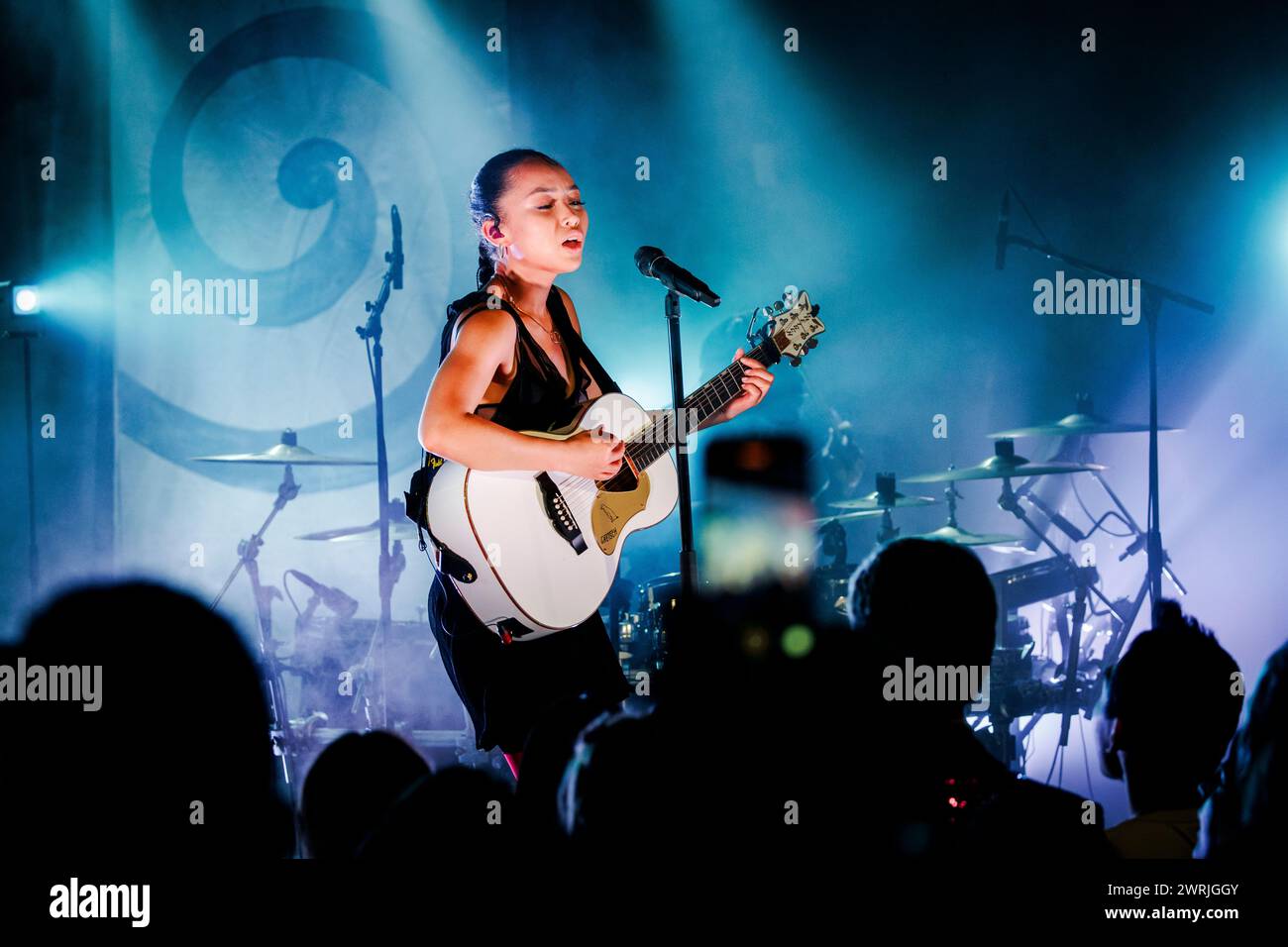 Griff singer hi-res stock photography and images - Alamy